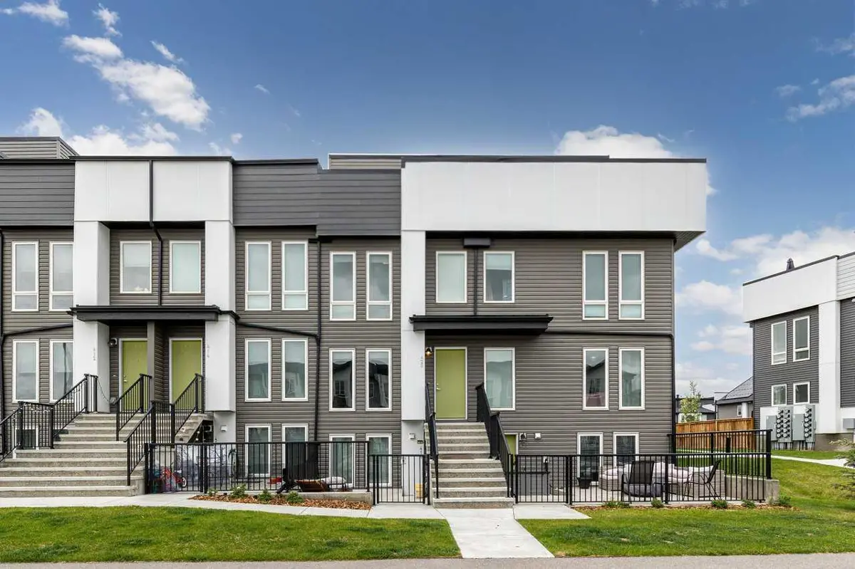 420 Seton Circle SE, Calgary, Alberta Listing History | HouseSigma