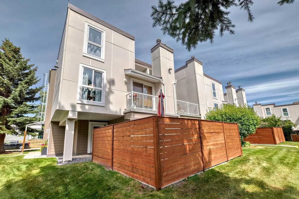 211 - 13104 Elbow Drive SW, Calgary, Alberta Sold History | HouseSigma
