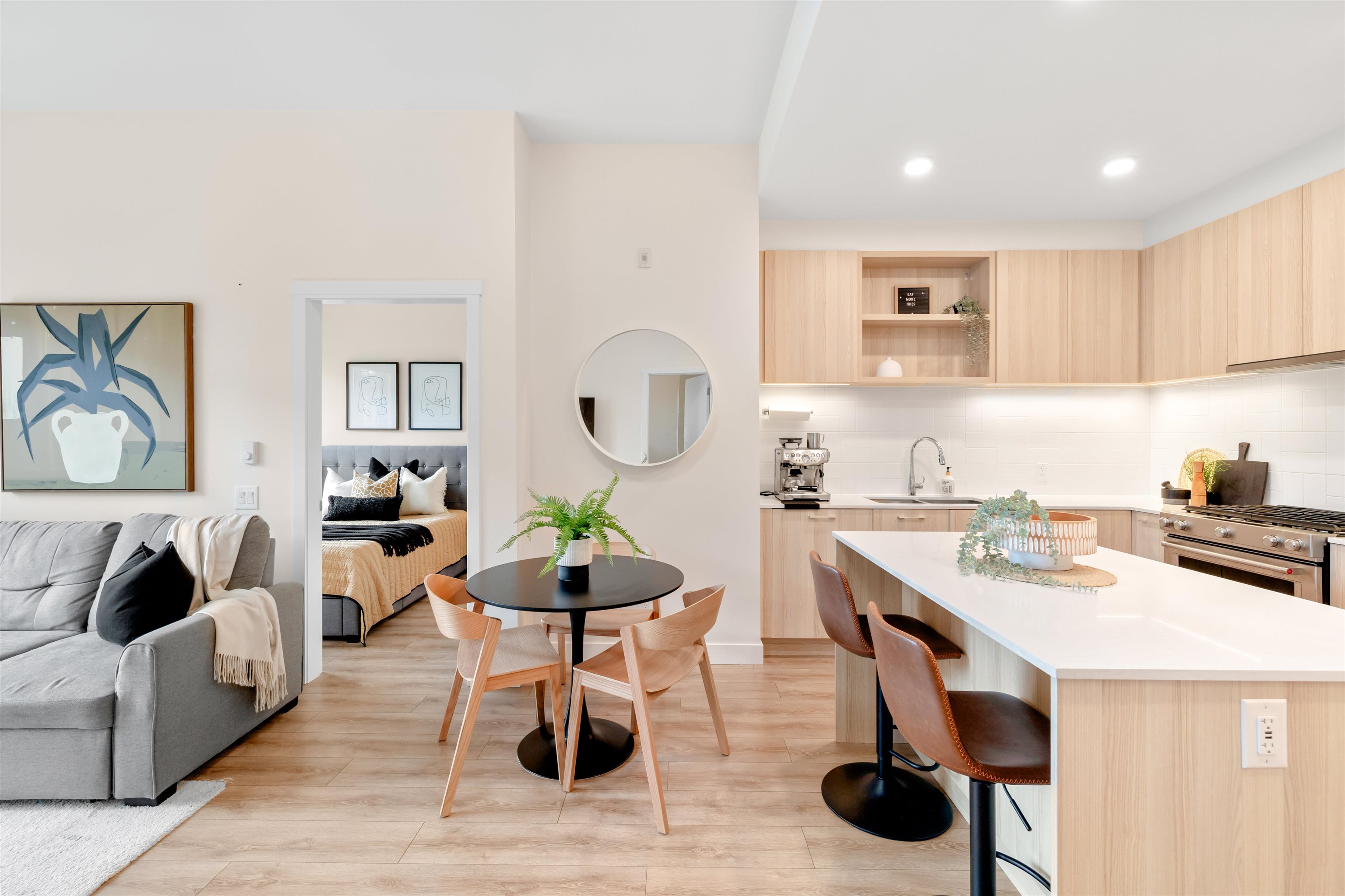 407 - 721 Anskar Court, Coquitlam, British Columbia V3J0L4 For Sale ...