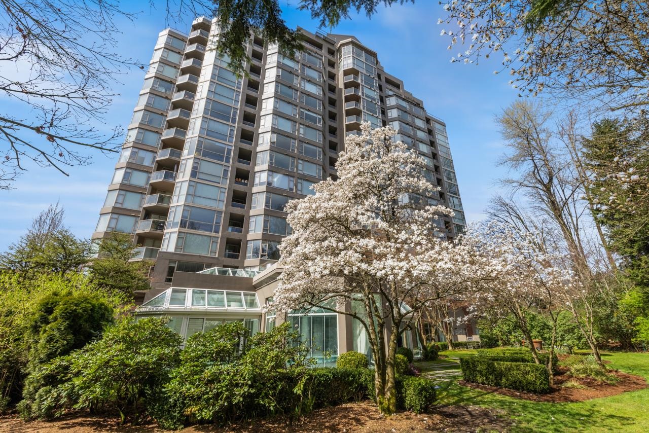 913 - 1327 Keith Road E, North Vancouver, British Columbia V7J3T5 ...