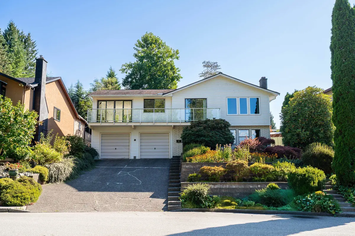 5 Tuxedo Place, Port Moody, British Columbia V3H3W5 For Sale | HouseSigma